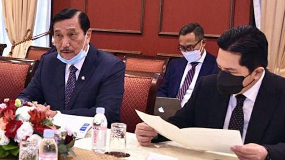 Liputan Media Online terkait Keterlibatan Luhut dan Eric Tohir dalam ...